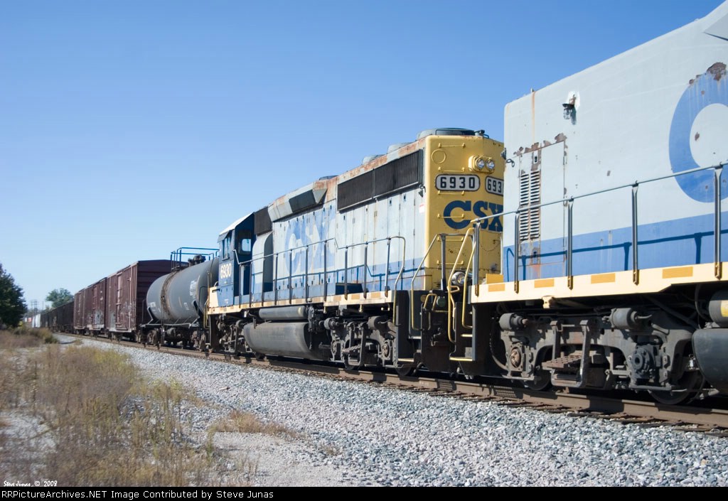 CSX 6930 J768